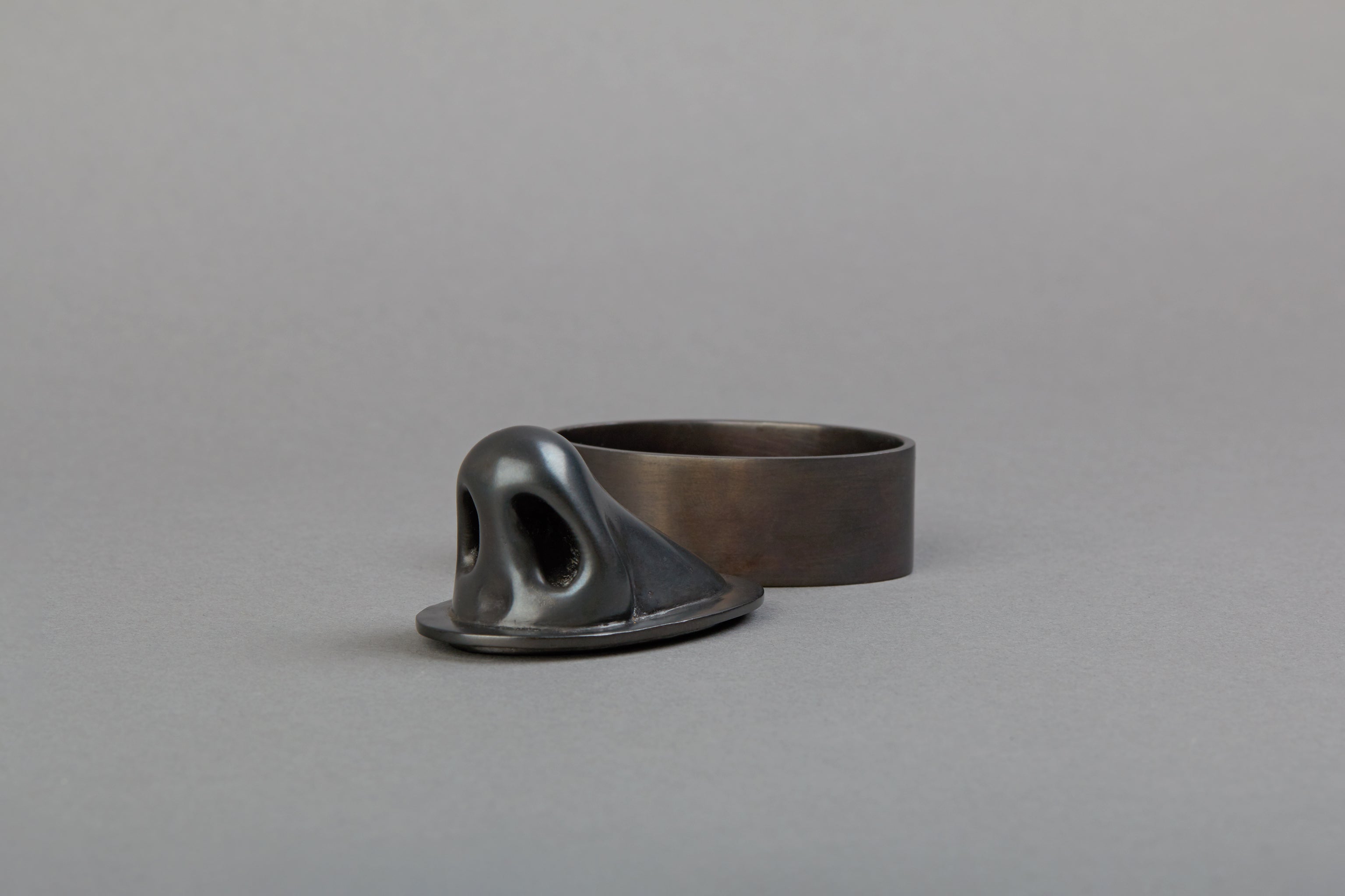 Nose Box: Oxidized Bronze – E.R. Butler & Co.