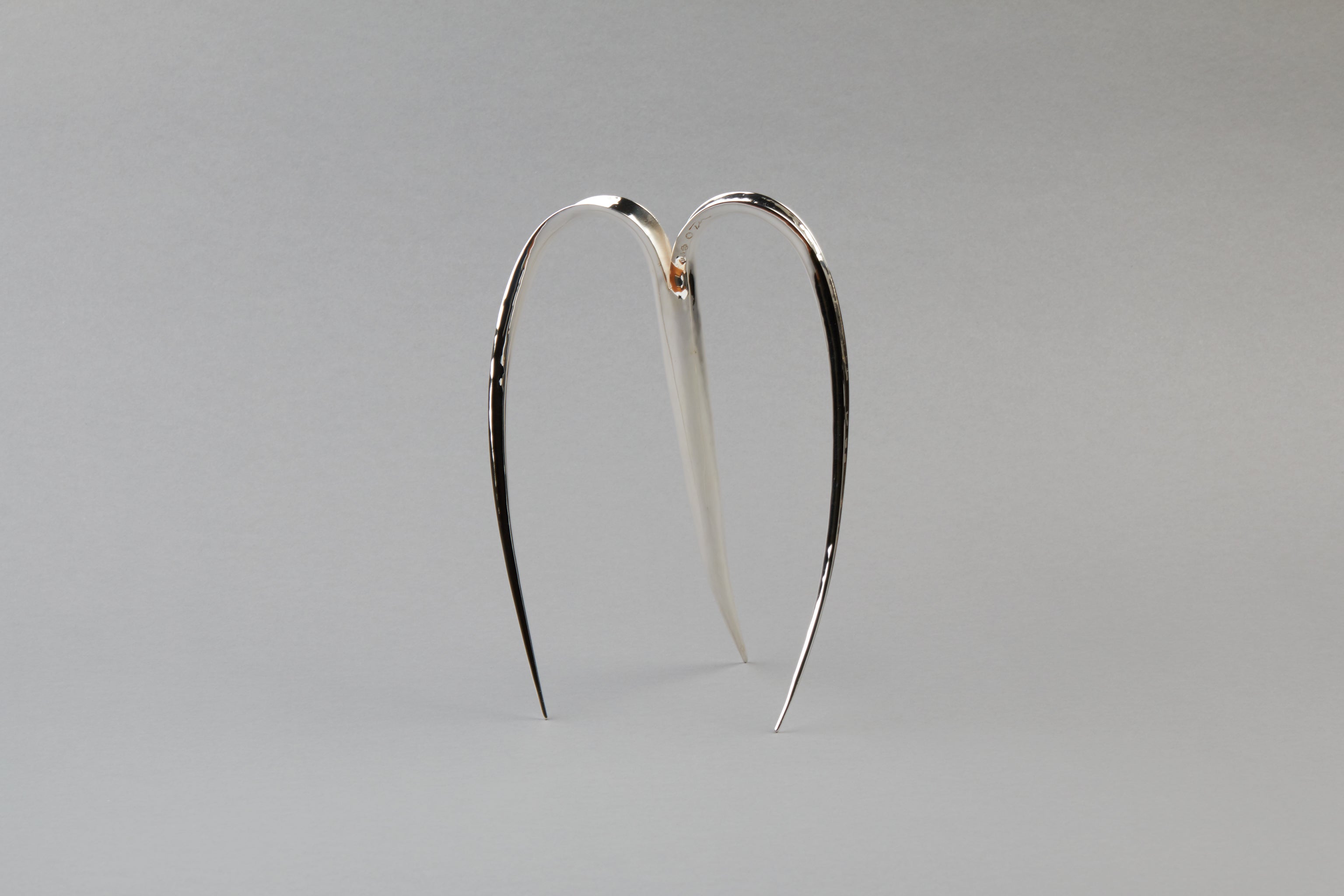 Small Blade Vase – E.R. Butler & Co.