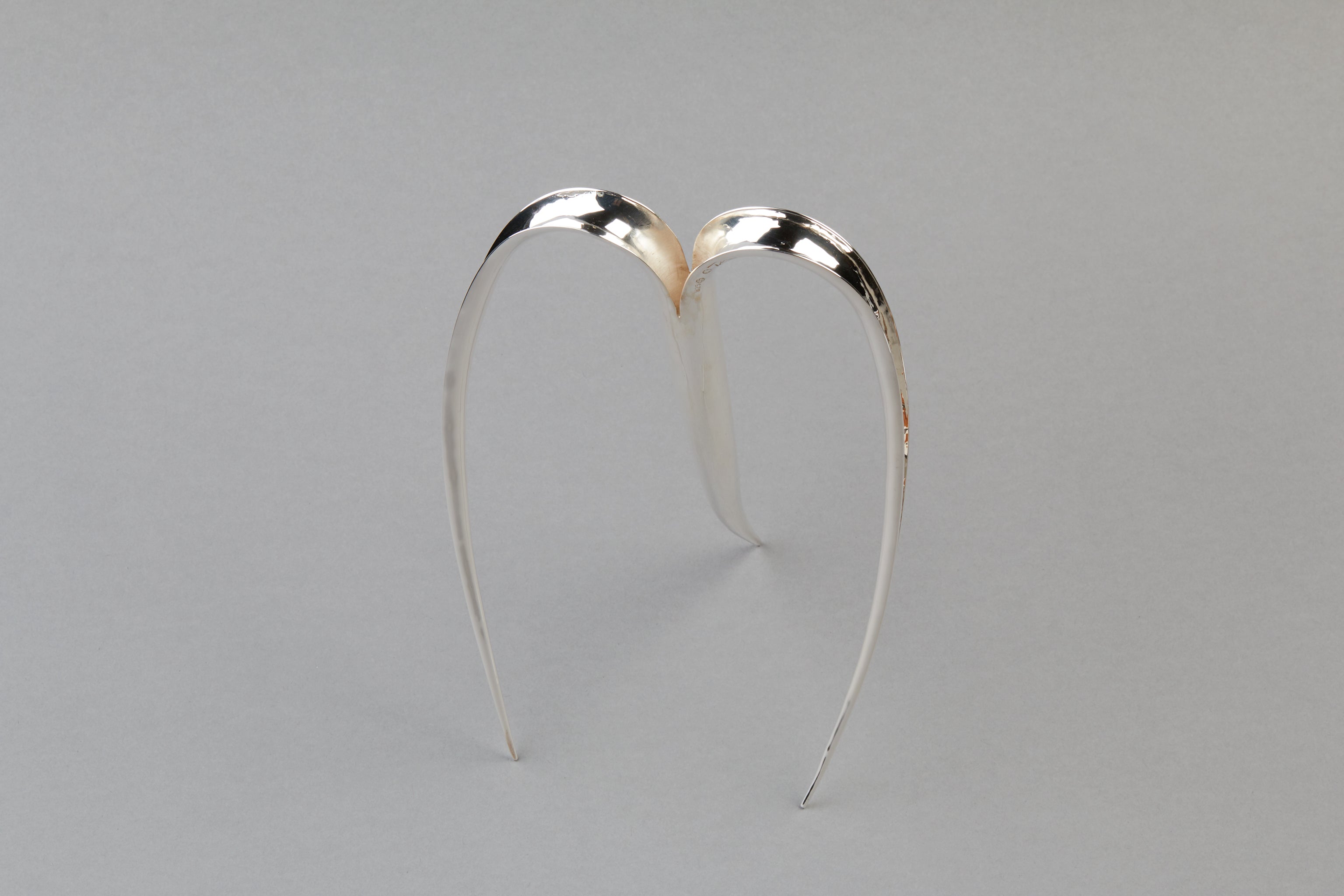 Small Blade Vase – E.R. Butler & Co.